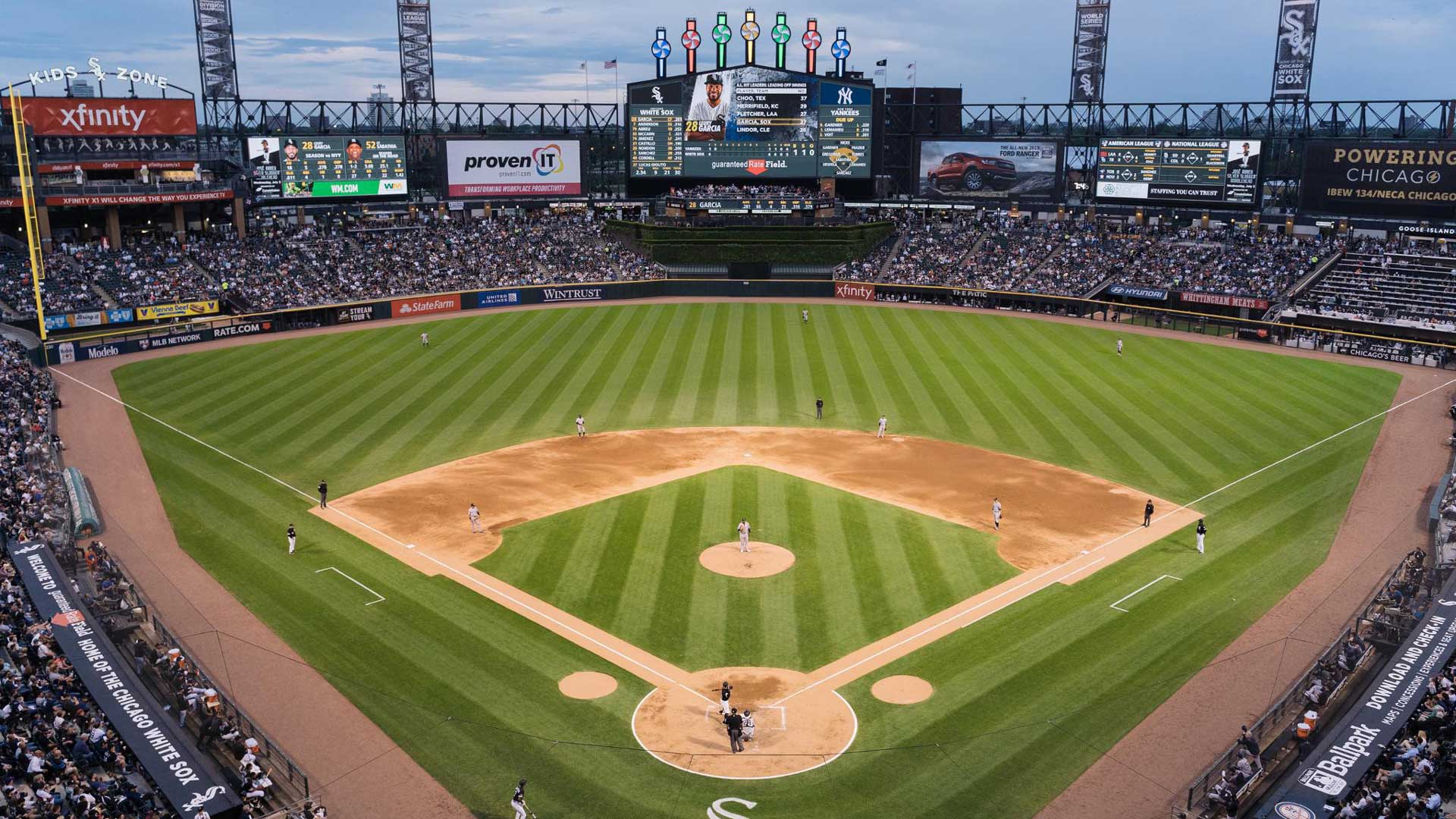 Illinois Phase 4 plan would allow for 20% capacity at Guaranteed Rate ...