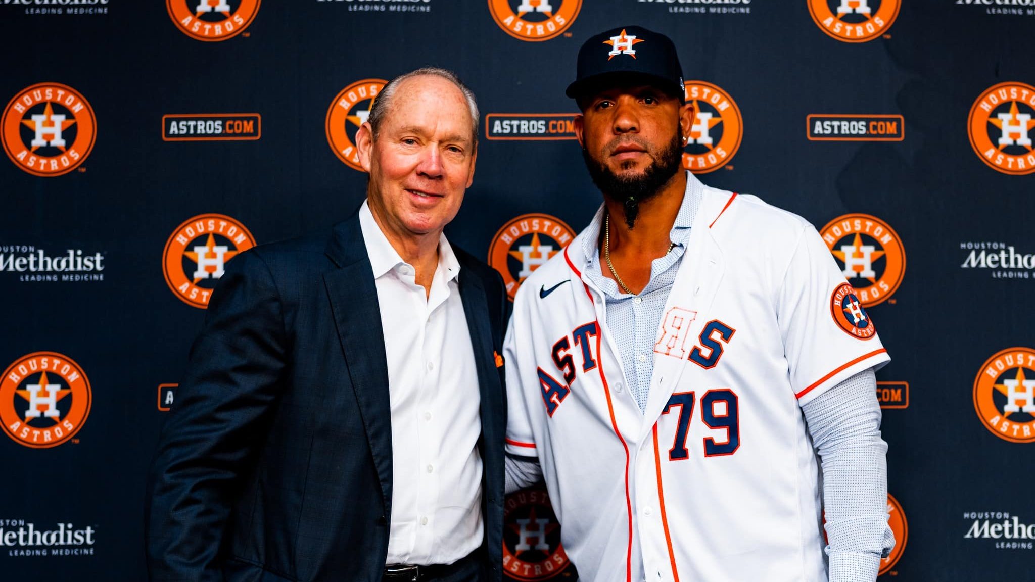 Houston Astros formally introduce Jose Abreu at Minute Maid Park | Sox ...