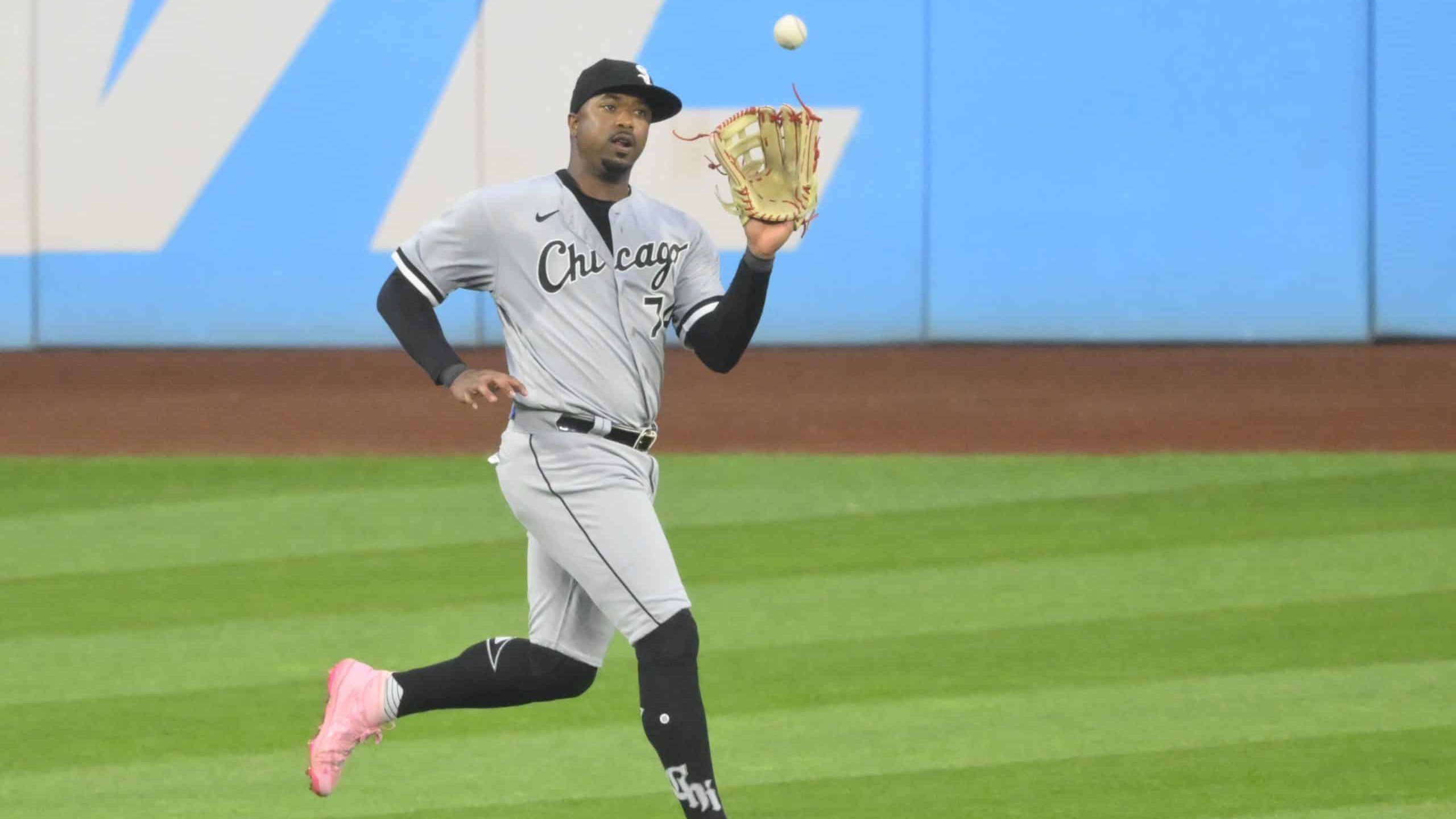 Eloy Jimenez discusses playing right field in 2023, losing Abreu | Sox ...